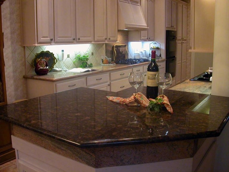 Tan Brown Granite Countertops (Pictures, Cost, Pros and Cons)