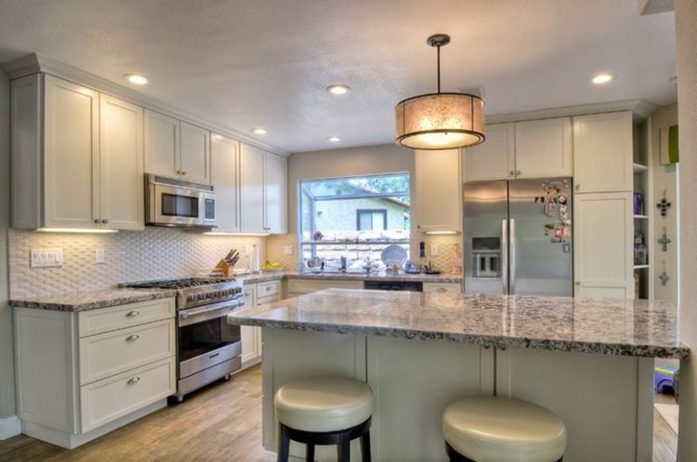 Alaska White Granite Countertops (Design, Cost, Pros and Cons)